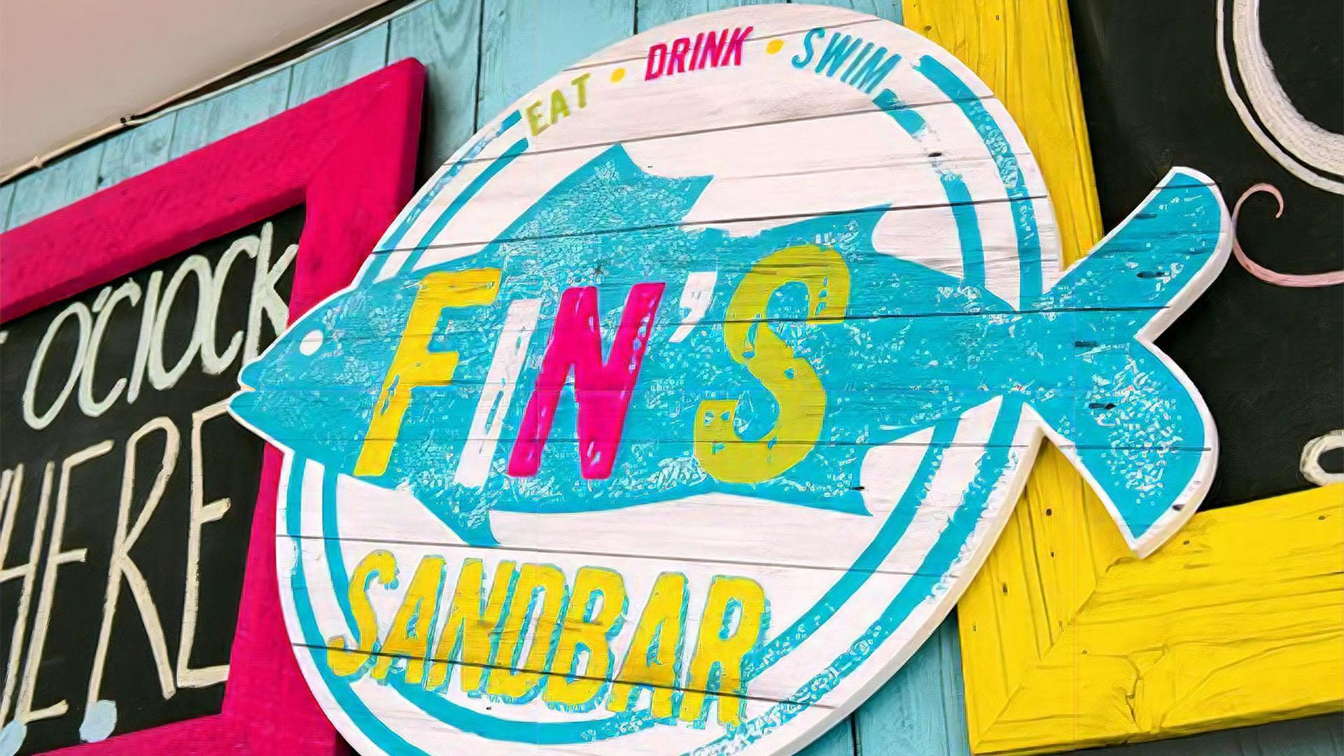 Fin's Sandbar in Traverse City, MI | Grand Traverse Resort and Spa