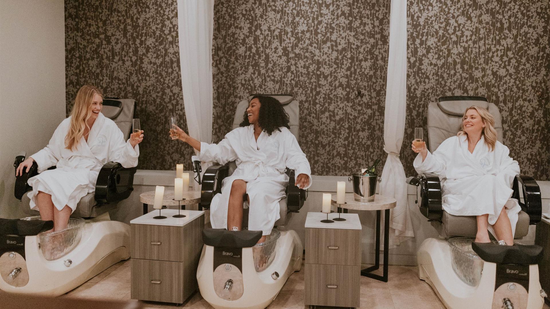 Wine and Spa Packages Traverse City